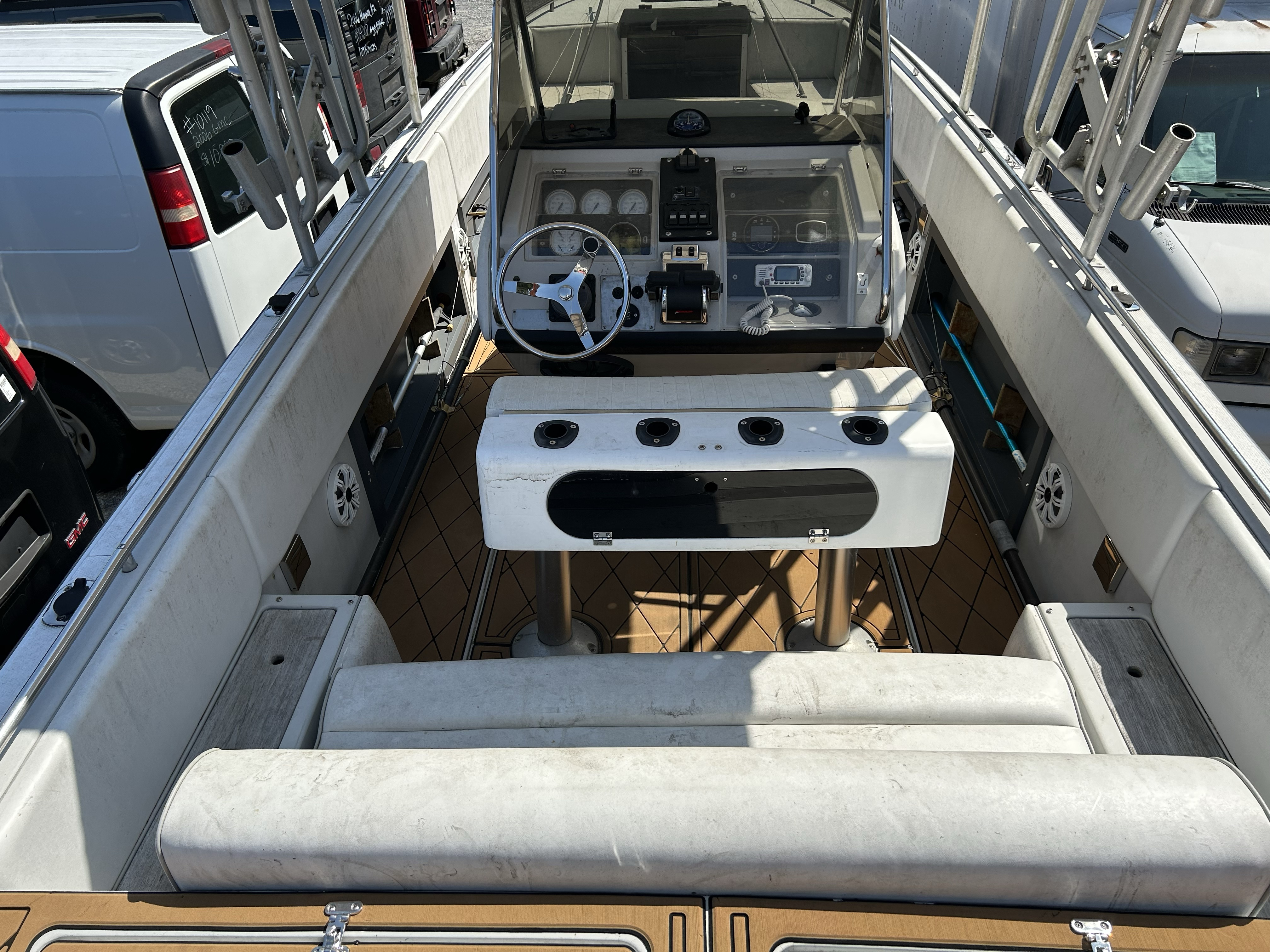 31 FT CHRIS CRAFT CENTER CONSOLE 310 SCORPION – Land & Sea Classics